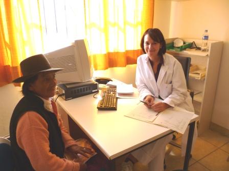 Dr. Sandra Rentschler hilft im richtigen Augenblick - Diospi Suyana