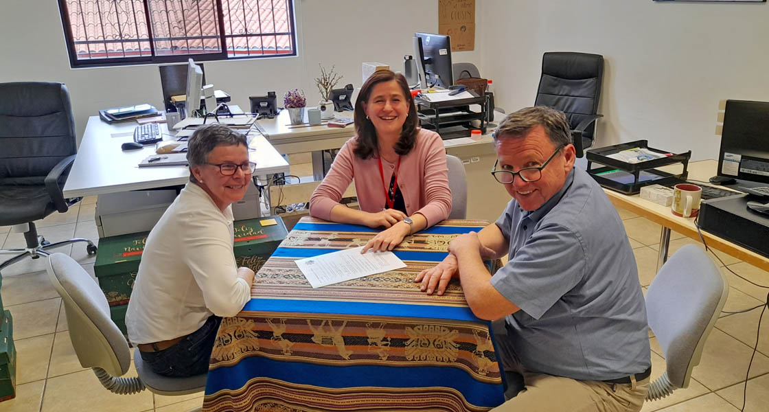 Eine Antwort auf unsere Gebete: Gynäkologe Dr. Peter Gilbert im Einsatz ...